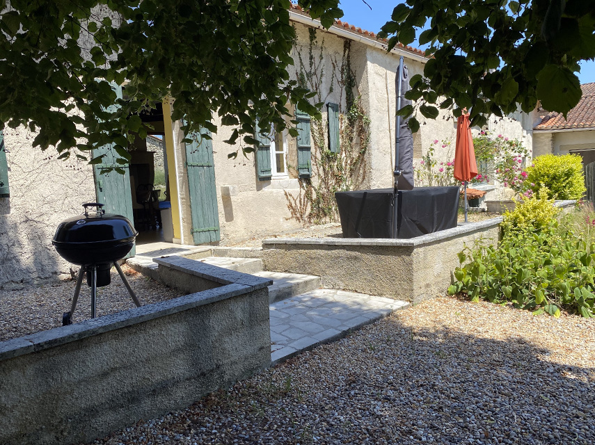 Gîte chez Lisa - Domaine de La Roche Chabrelle